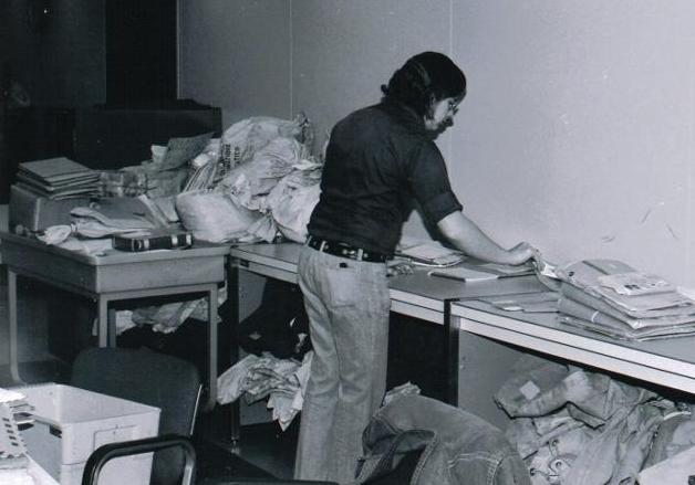 Canadian Diplomatic Courier